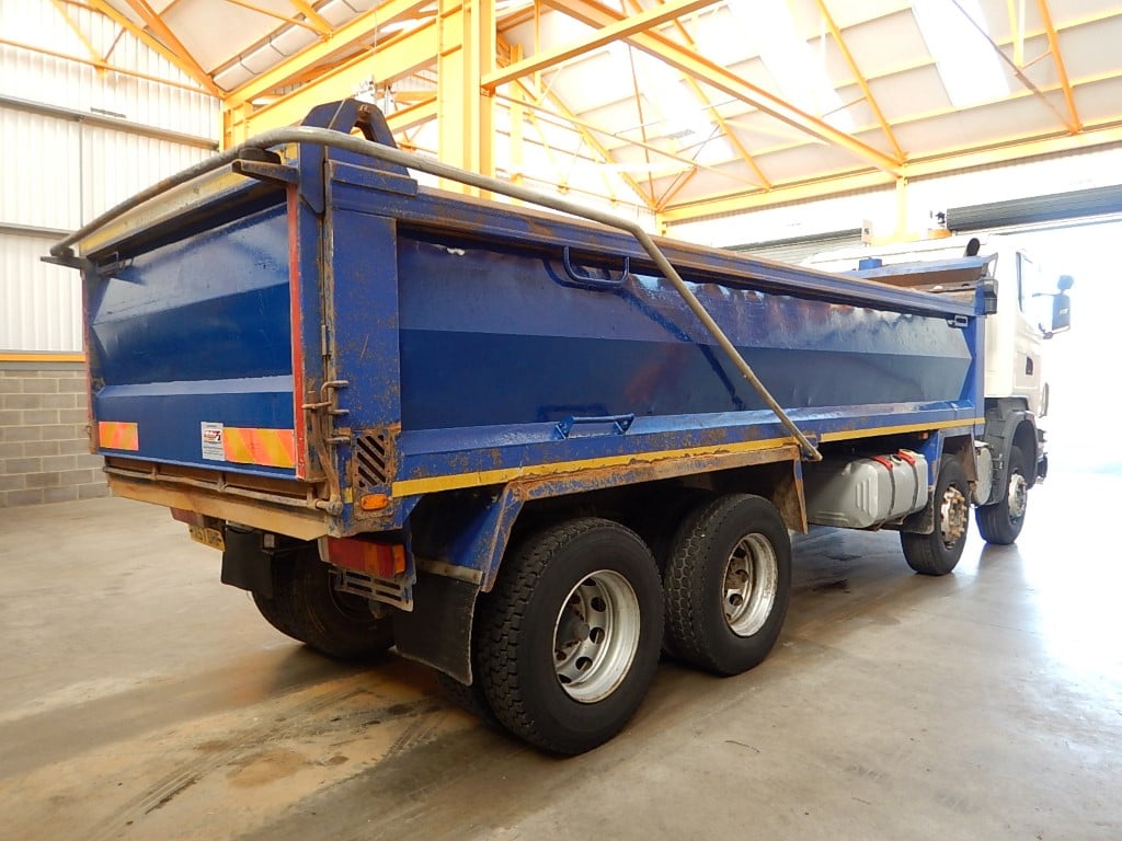 SCANIA R420 8 X 4 STEEL MUCKSHIFT TIPPER - 2008 - RX57 DHF - Walker ...