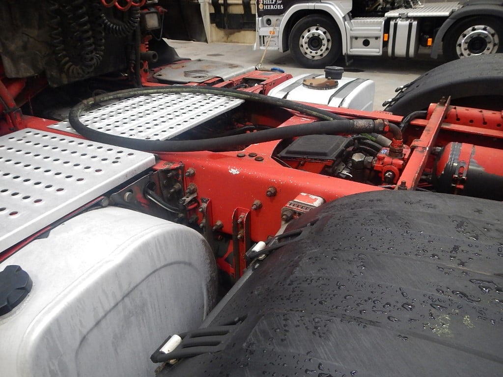 VOLVO FH GLOBETROTTER XL 480 EURO 5, 6 X 2 TRACTOR - 2007 - FJ57 TAV ...