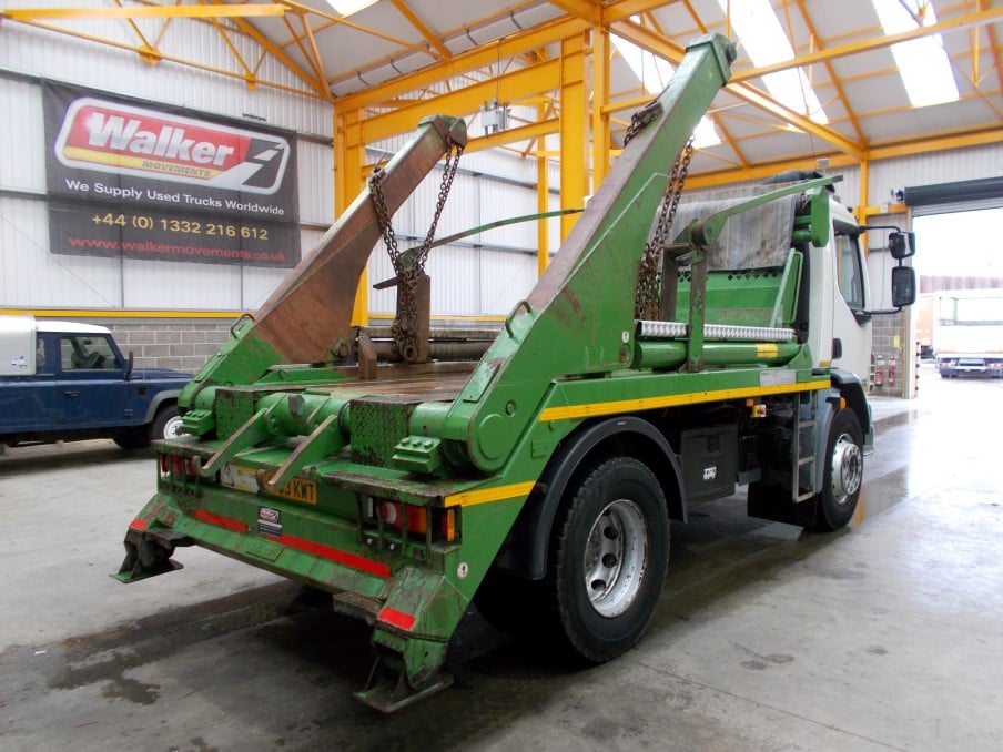 DAF LF55 220, EURO 5, 4 X 2 18 TONNE SKIP LOADER - 2013 - HX63 KWT ...