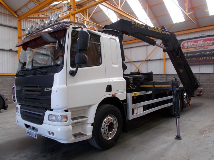 DAF CF75 6 X 2 FLATBED CRANE - 2007 - HN57 UTW - Walker Movements