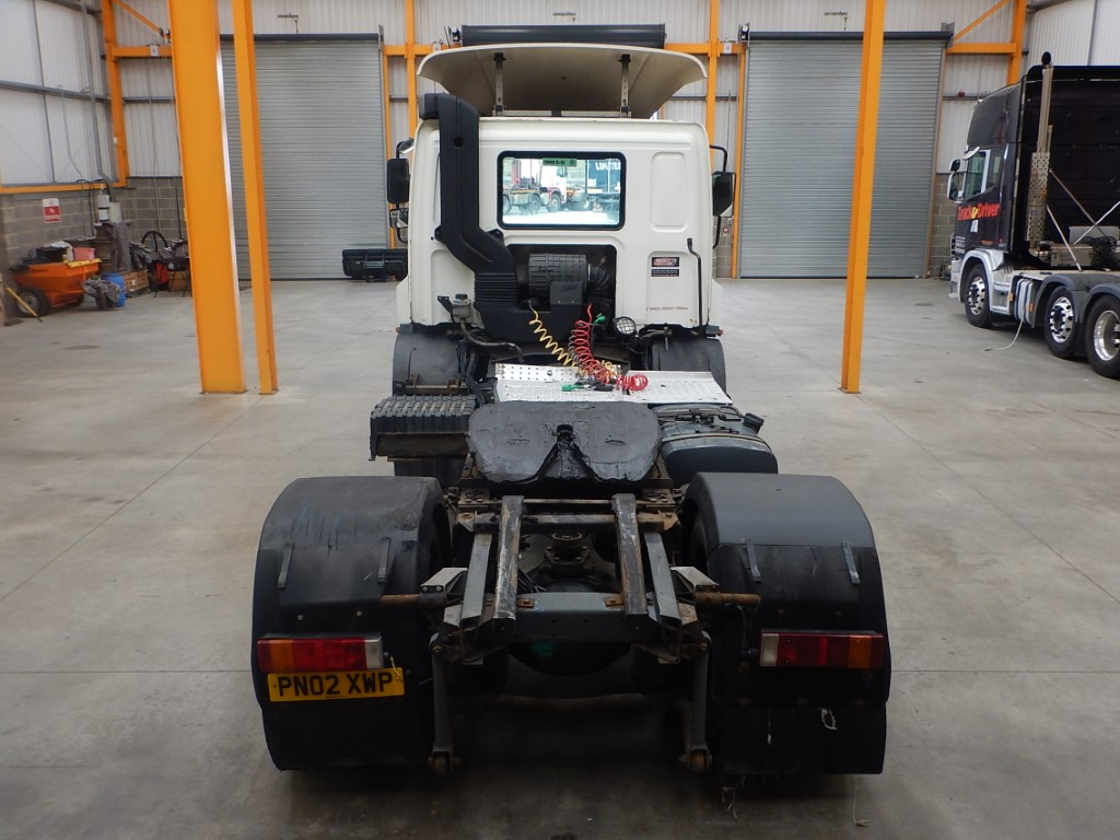 DAF CF75 FT 4 X 2 TRACTOR UNIT - 2002 - PN02 XWP - Walker Movements