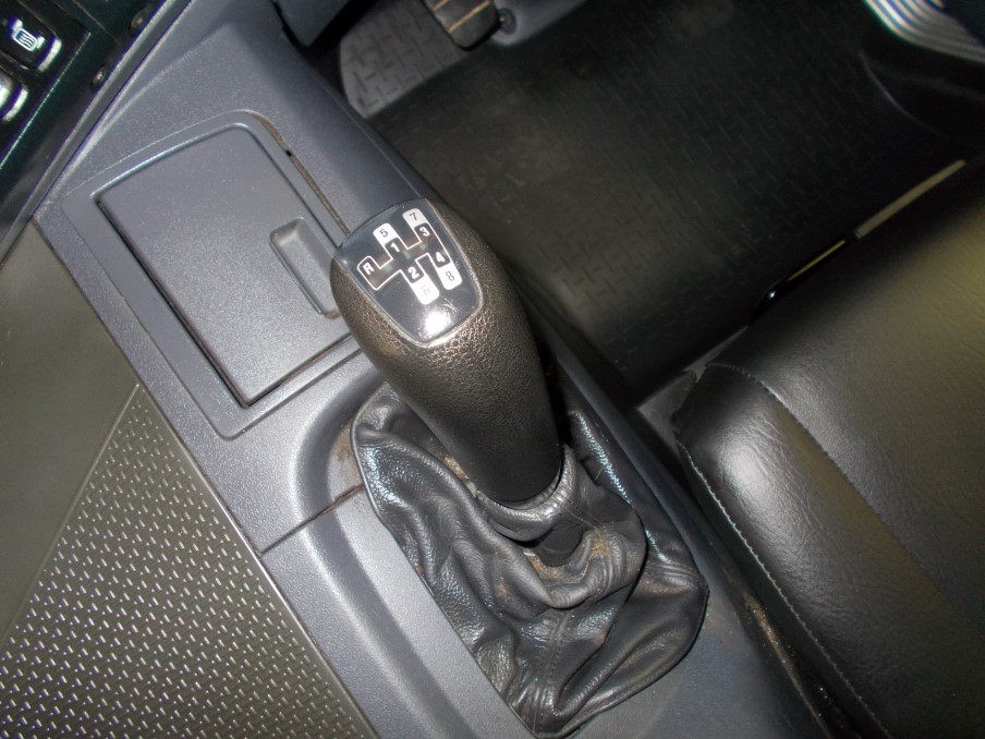 SCANIA P320 26 TONNE 6X2 FRIDGE / FREEZER - 2011 - FX11 AYL - Walker ...