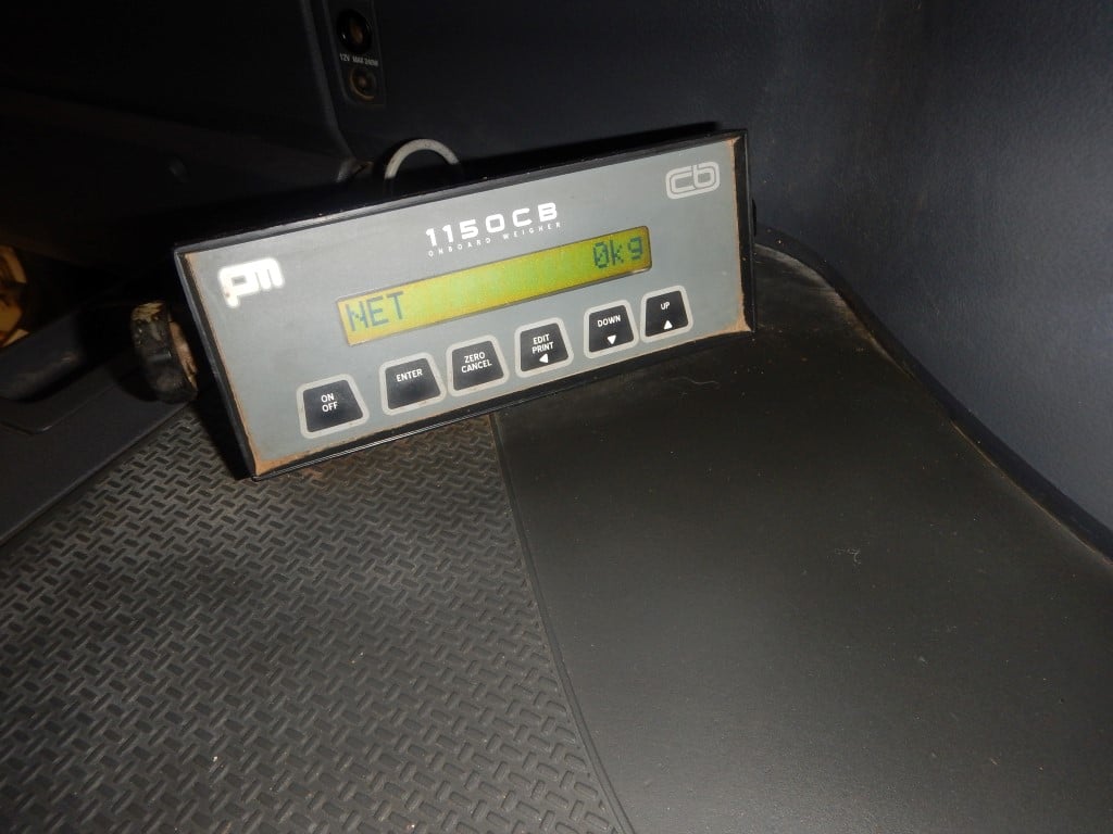 SCANIA P340 8X4 ALUMINIUM INSULATED TIPPER - 2006 - CN56 FLC - Walker ...