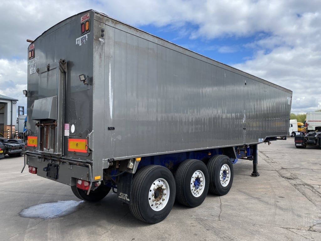 AHP 42FT FLATBED/COIL CARRIER TRAILER - 2008 - C369397 - Walker Movements
