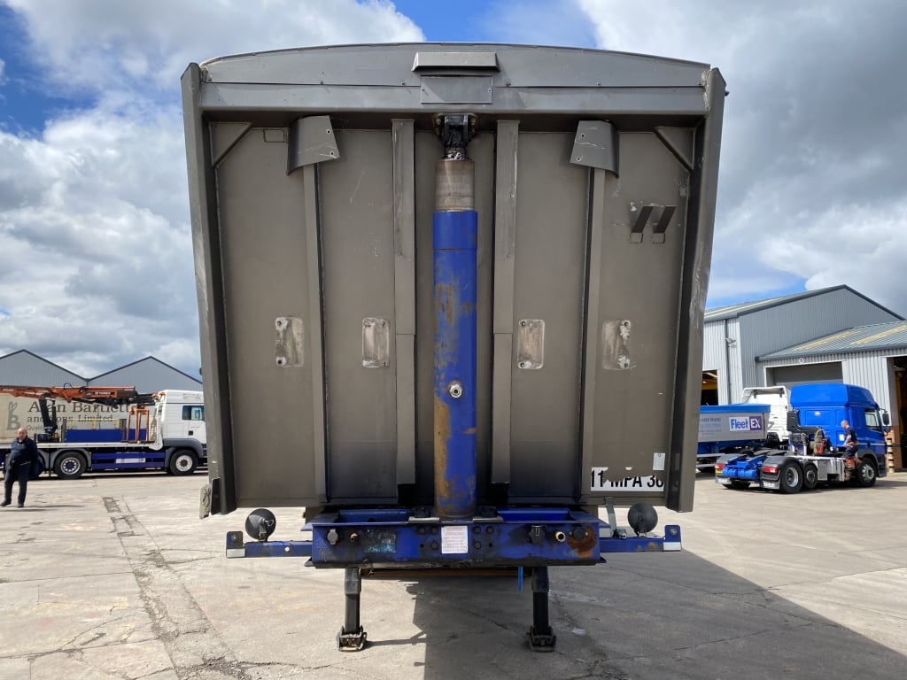 AHP 42FT FLATBED/COIL CARRIER TRAILER - 2008 - C369397 - Walker Movements