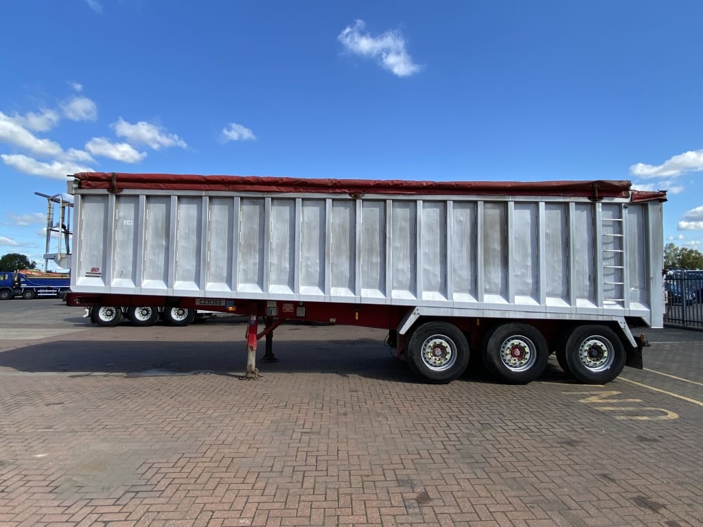 WILCOX ALUMINIUM AGGREGATE TIPPING TRAILER - 2002 - C111099 - Walker ...