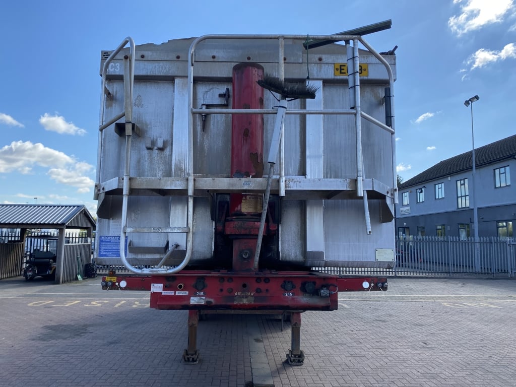 WILCOX ALUMINIUM AGGREGATE TIPPING TRAILER - 2002 - C111099 - Walker ...