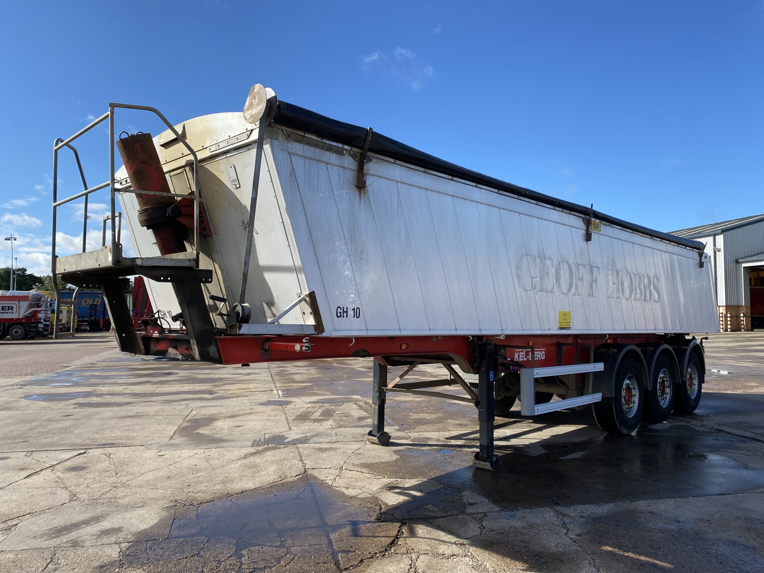 KELBERG ALUMINIUM AGGREGATE TIPPING TRAILER - 2005 - C198389 - Walker ...