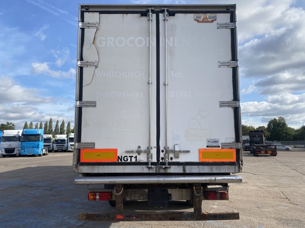 MULDOON TANDEM AXLE ALUMINIMUM BULK TIPPING/BLOWER TRAILER C/W DONKEY ...