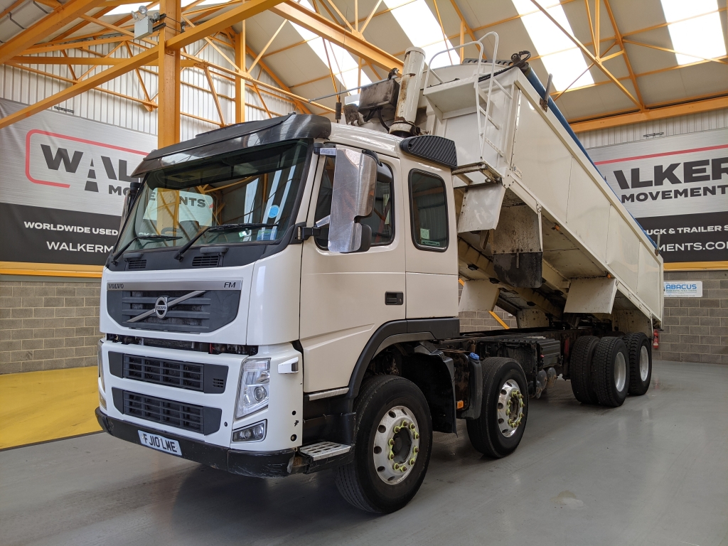 Volvo Trucks UK | Used Volvo Trucks for Sale - Walker Movements
