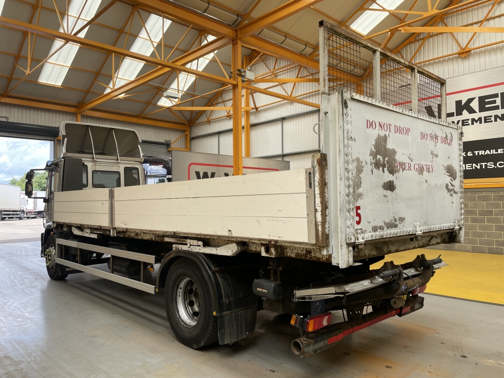 IVECO DAILY 3.5 TONNE DROPSIDE FLATBED - 2013 - T15 WGP - Walker Movements