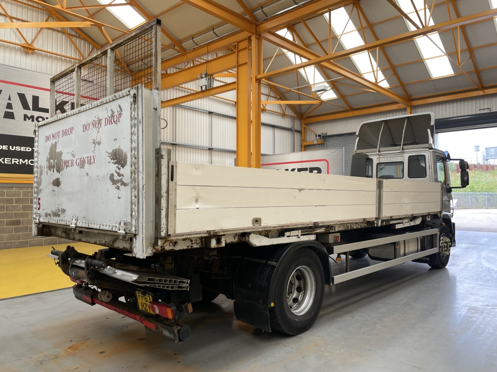 IVECO EUROCARGO 75E16, 4 X 2, 7.5 TONNE SKIP LOADER - 2008 - RX08 FDN ...