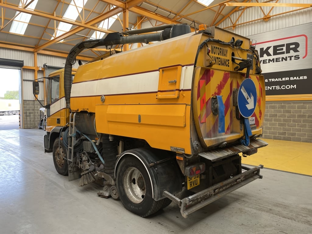 FODEN ALPHA 3000, 26 TONNE 6X2 FLATBED/BEAVERTAIL - 1999 - T28 UBD ...