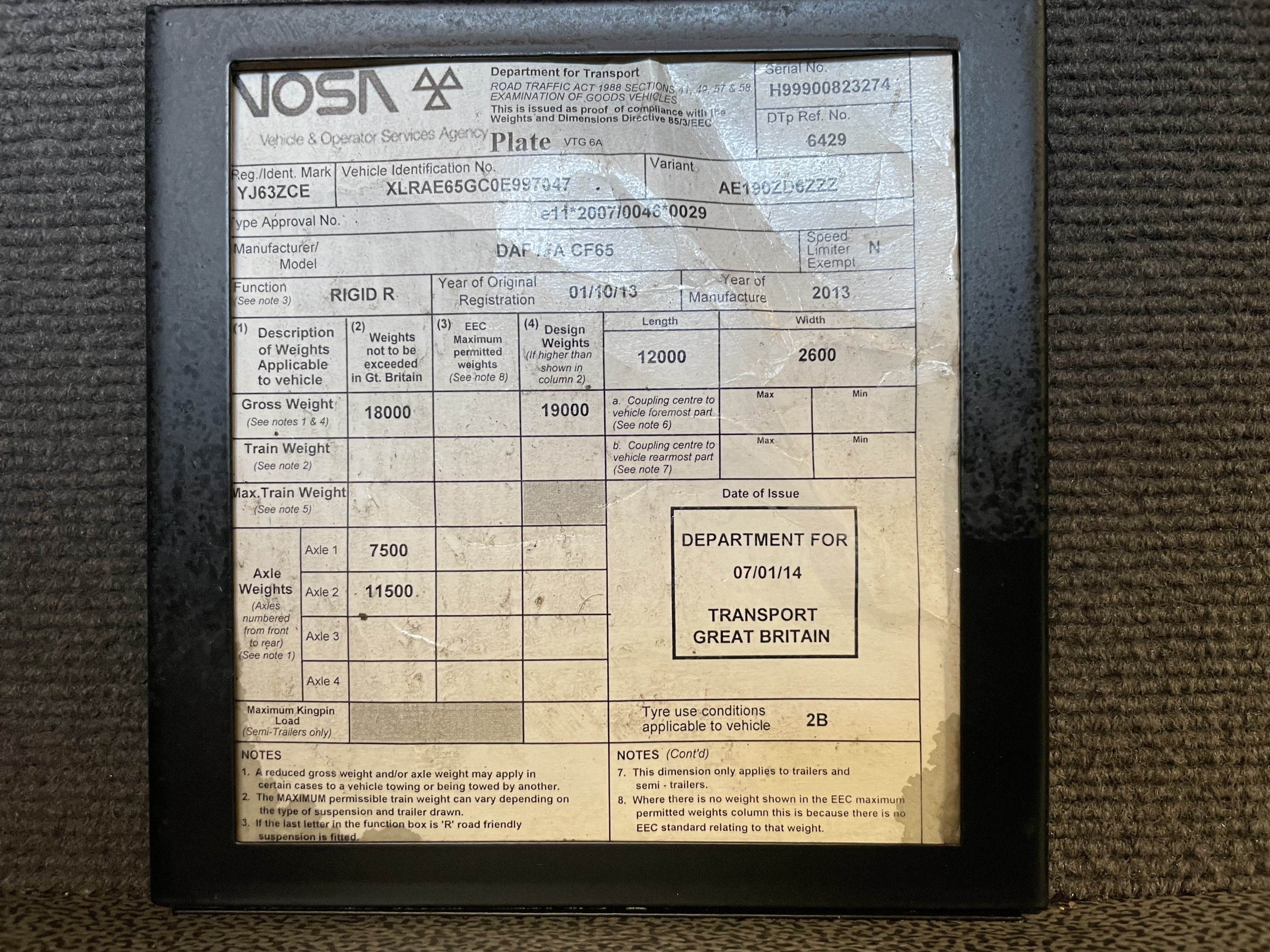 DAF CF65 EURO 5, 4X2 18 TONNE BOX - 2013 - YJ63 ZCE - Walker Movements