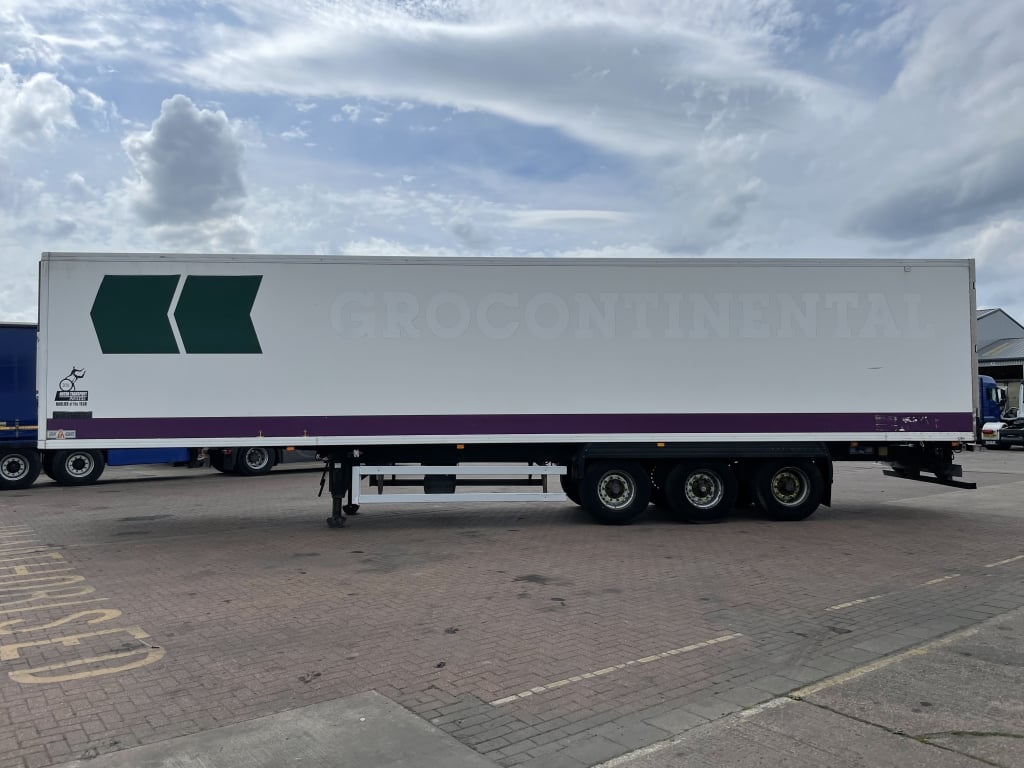 HGV Trailers for Sale | Used Truck Trailers - Walker Movements