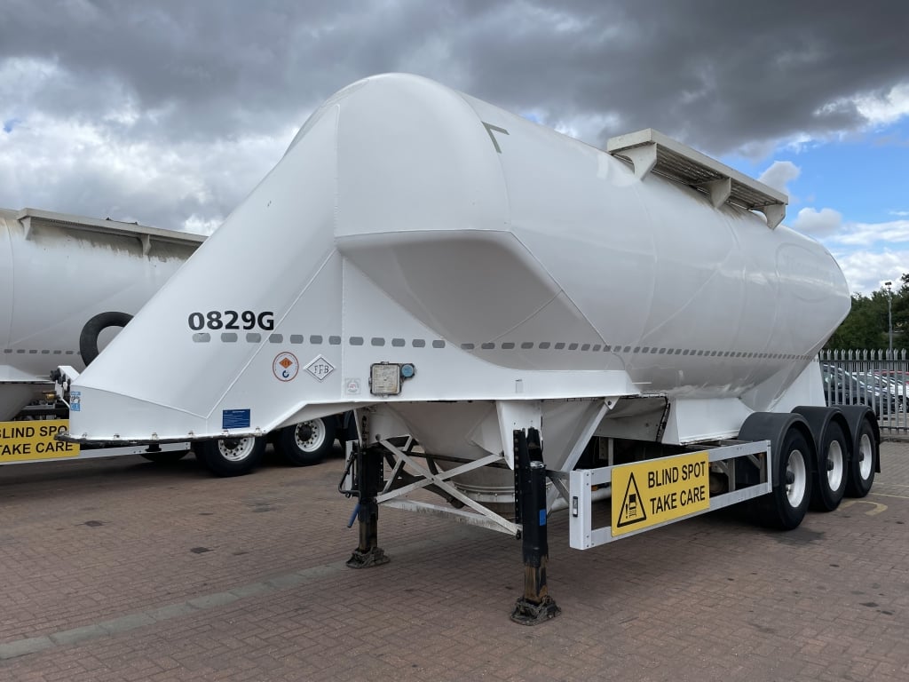 Trailers for Sale UK | Used Trailers for Sale - Walker Movements