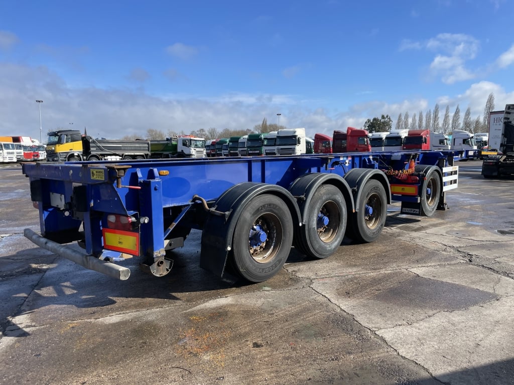 DENNISON LOCK AND GO SLIDING SKELETAL TRAILER – 2013 – C339644 - Walker ...