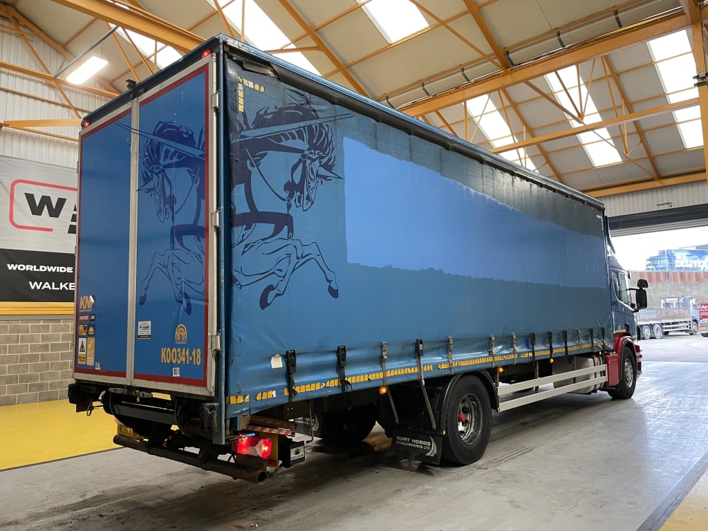 SCANIA P230 18 TONNE 4X2 REMOVAL/BOX TRUCK – 2008 – RX08 DZO - Walker Movements