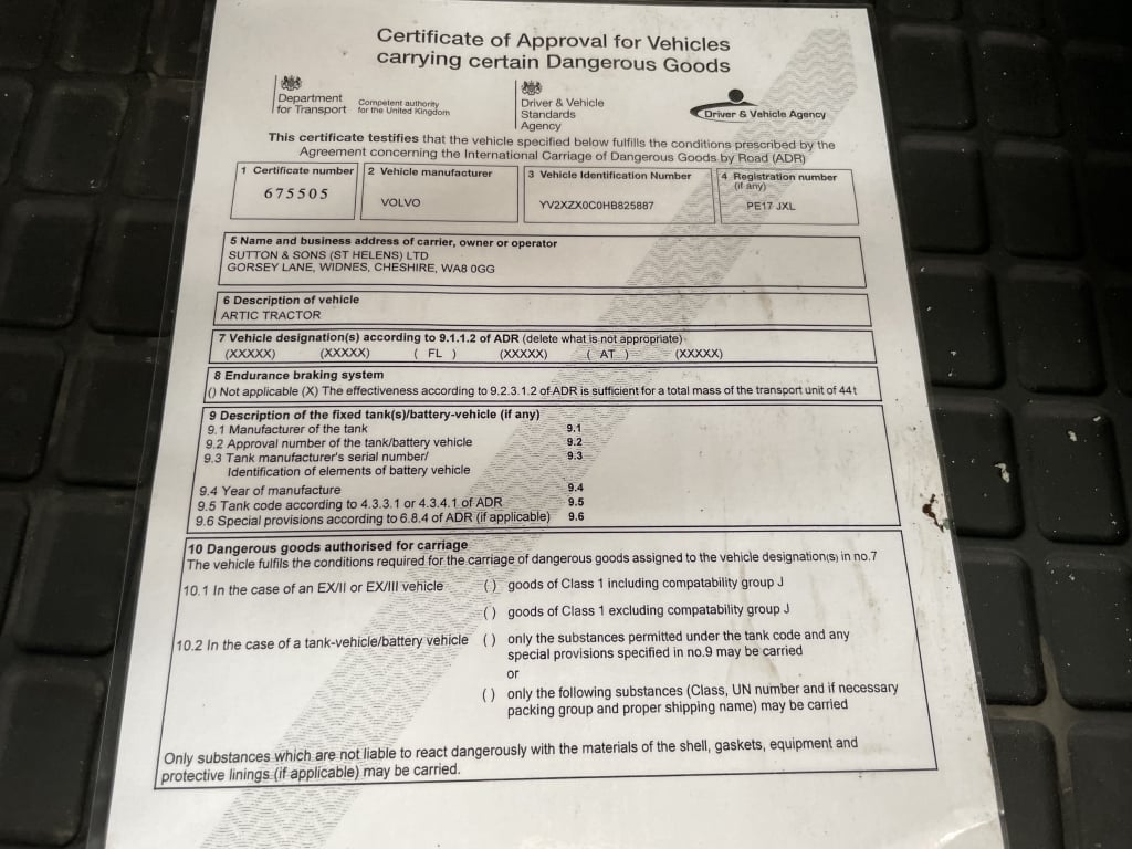 VOLVO FM 450 GLOBETROTTER *EURO 6* ADR SPEC 6X2 TRACTOR UNIT – 2017 ...