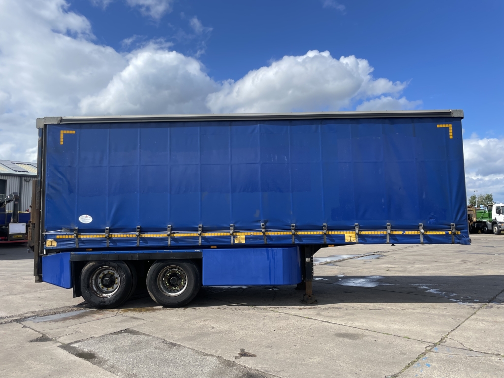 TANDEM AXLE 20FT SKELETAL TRAILER - 1989 - WM1234 - Walker Movements