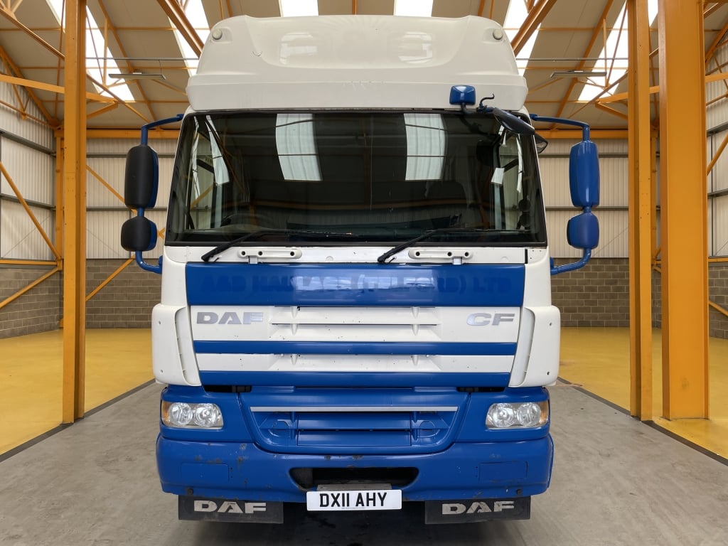 DAF CF75 EURO 5, 6X2 CHASSIS CAB - 2009 - MX09 FFL - Walker Movements