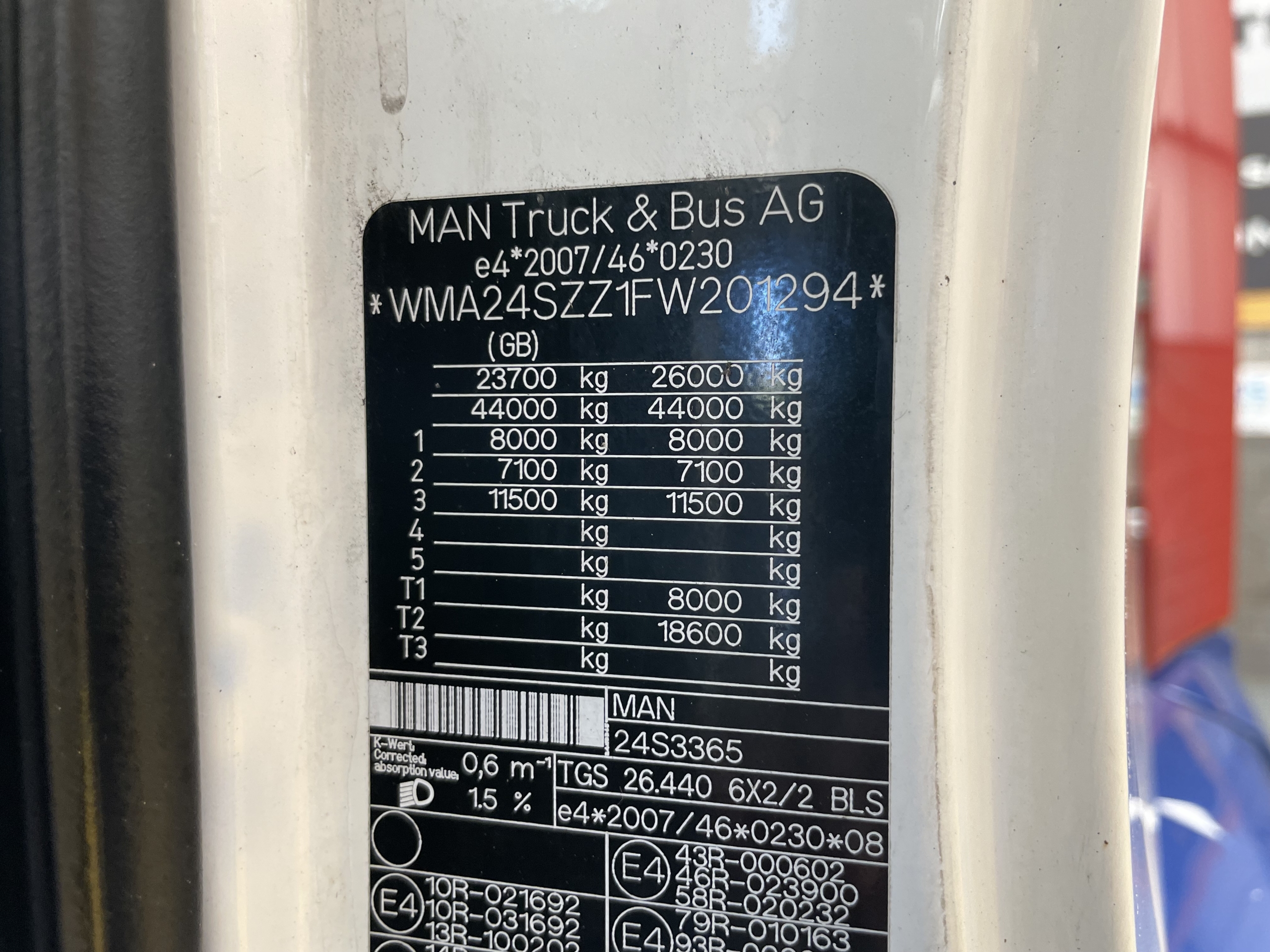 MAN TGS 26.440 6X2 *EURO 6* TRACTOR UNIT - 2014 - DG64 JYE - Walker ...