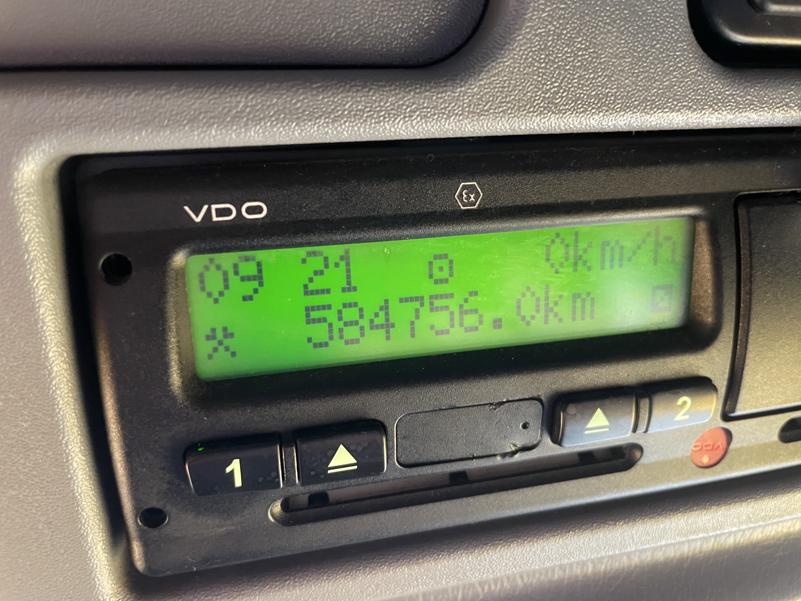 MERCEDES 1843 EURO 5 4X2, 18 TONNE REMOVAL BOX - 2012 - KU62 MYZ ...