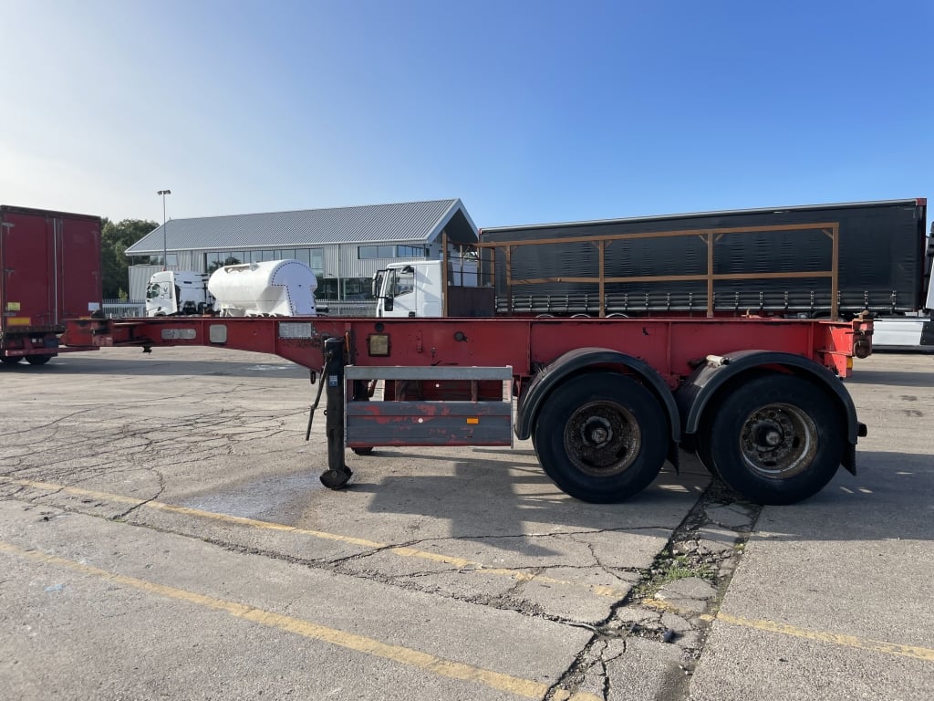 HGV Trailers for Sale | Used Truck Trailers - Walker Movements