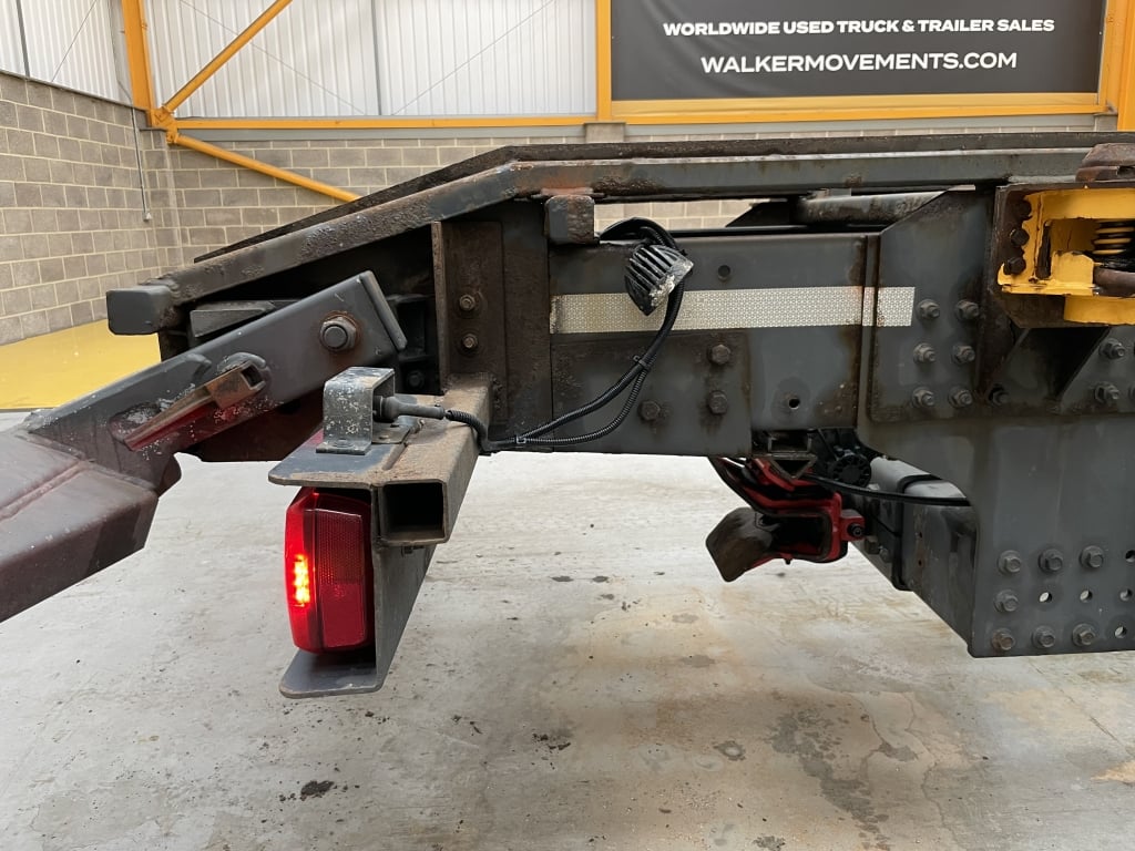 VOLVO FM 330 *EURO 6*, 4X2 18 TONNE DRAWBAR SPEC CHASSIS CAB – 2016 ...