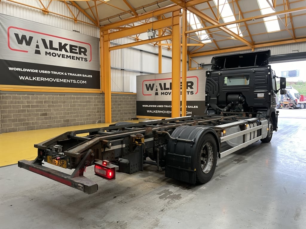 VOLVO FM 330 *EURO 6*, 4X2 18 TONNE DRAWBAR SPEC CHASSIS CAB – 2016 ...