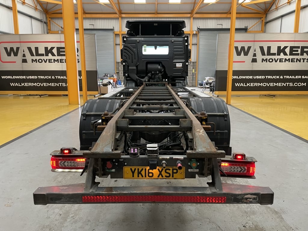 VOLVO FM 330 *EURO 6*, 4X2 18 TONNE DRAWBAR SPEC CHASSIS CAB – 2016 ...