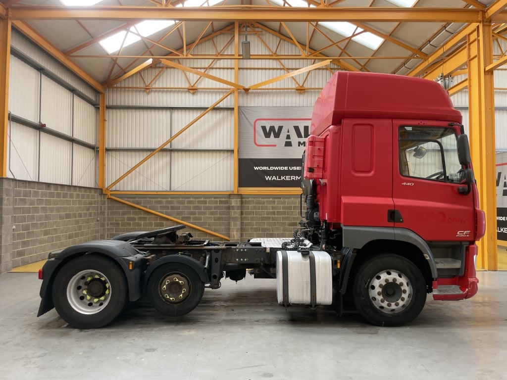 DAF CF460 *EURO 6* 6X2 TRACTOR UNIT - 2014 - KX64 NVA - Walker Movements