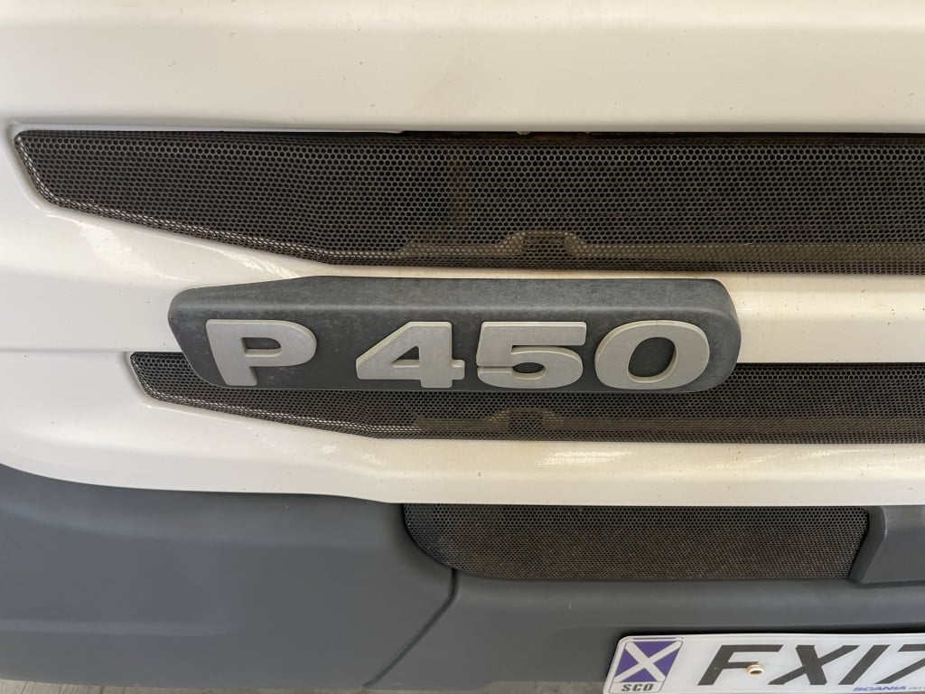 SCANIA V8 R580 TOPLINE 6X2 TRACTOR UNIT - 2005 - VF05 EXG - Walker ...