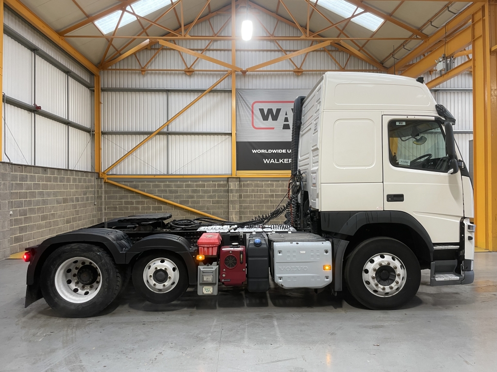 DAF CF460 *EURO 6* 6X2 TRACTOR UNIT - 2014 - KX64 NVA - Walker Movements
