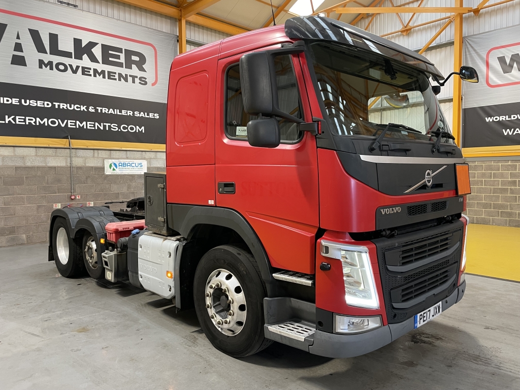 VOLVO FM 450 *EURO 6* ADR SPEC 6X2 TRACTOR UNIT – 2017 – PE17 JXW - Walker Movements