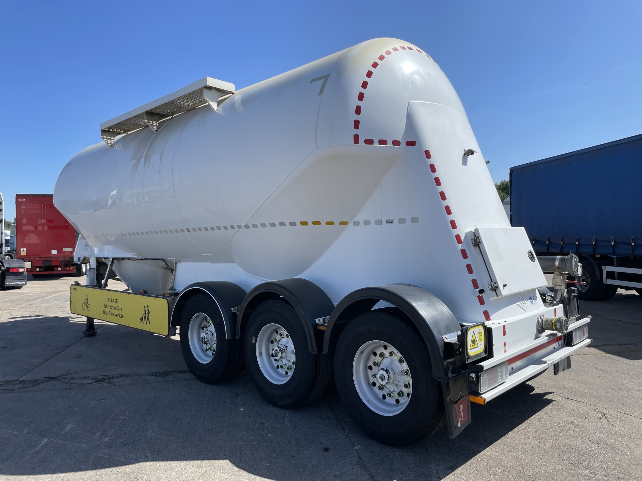 FELDBINDER 36,000 LITRE CEMENT TANKER/BLOWER TRAILER – 2013 – C341674 ...