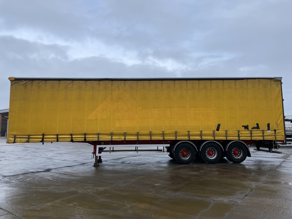 HGV Trailers for Sale | Used Truck Trailers - Walker Movements