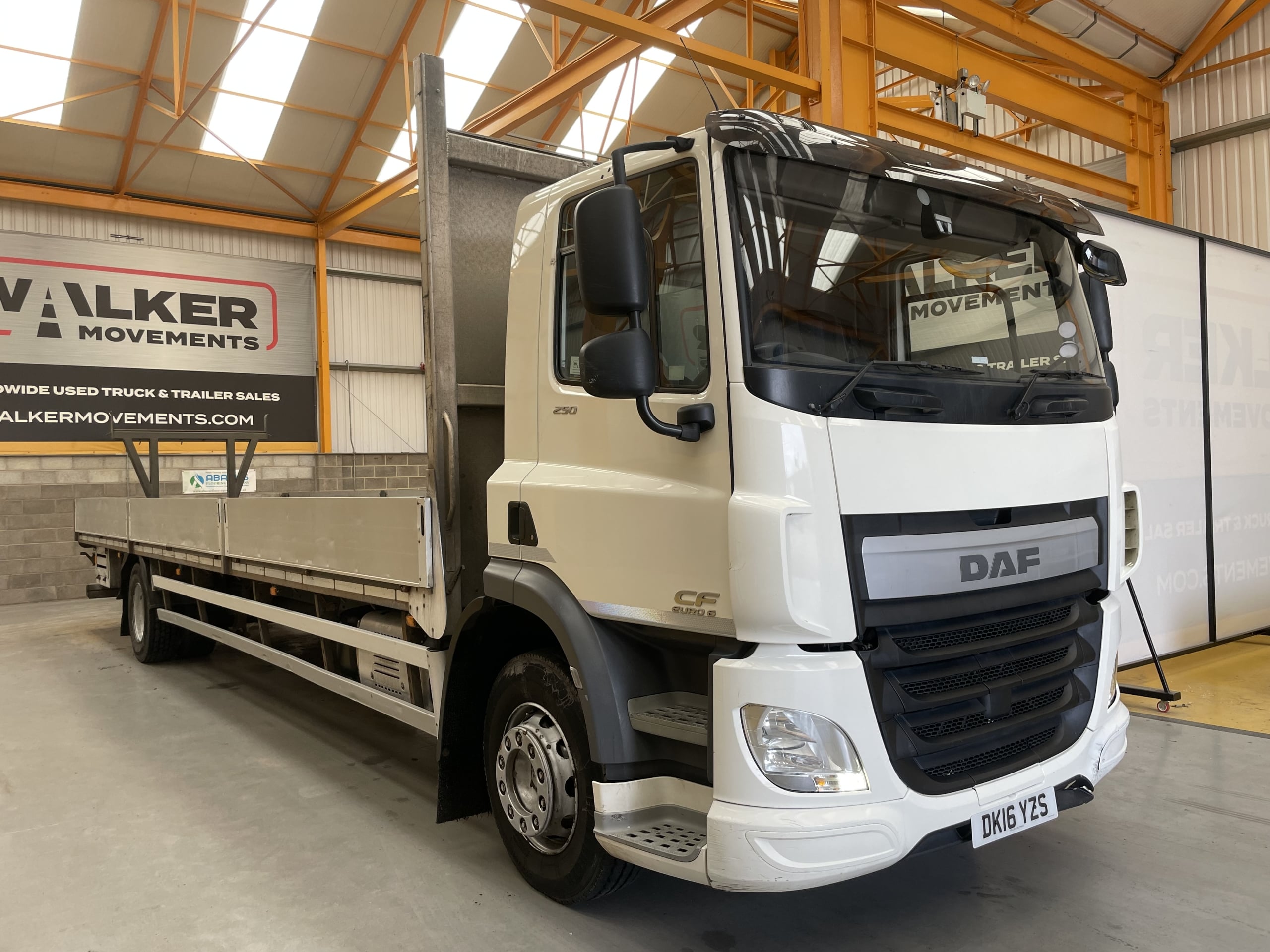 DAF CF250 *EURO 6*, 4X2 DROPSIDE FLATBED – 2016 – DK16 YZS - Walker Movements