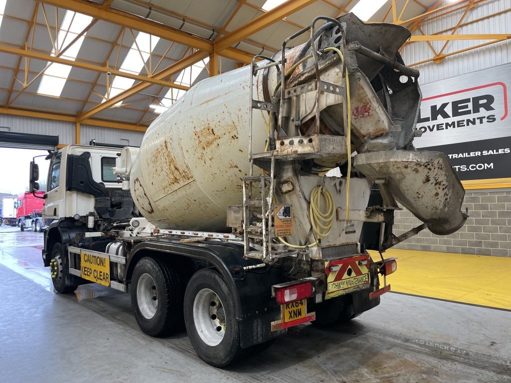 Used Commercial Trucks | Commercial Vehicles for Sale - Walker Movements