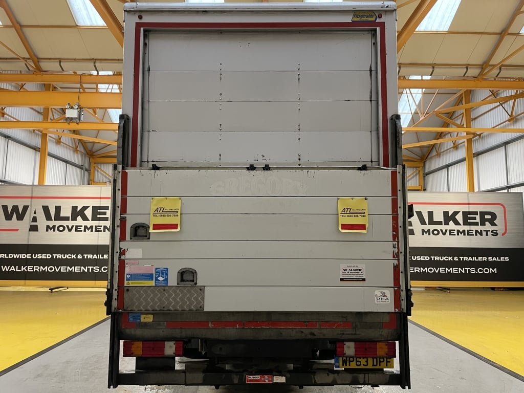 Used Commercial Trucks | Commercial Vehicles for Sale - Walker Movements