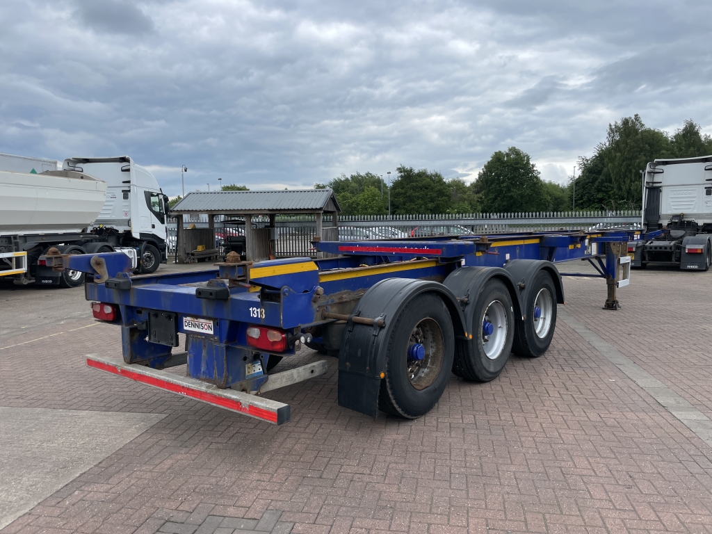HGV Trailers for Sale | Used Truck Trailers - Walker Movements