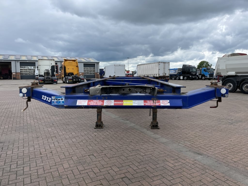 HGV Trailers for Sale | Used Truck Trailers - Walker Movements