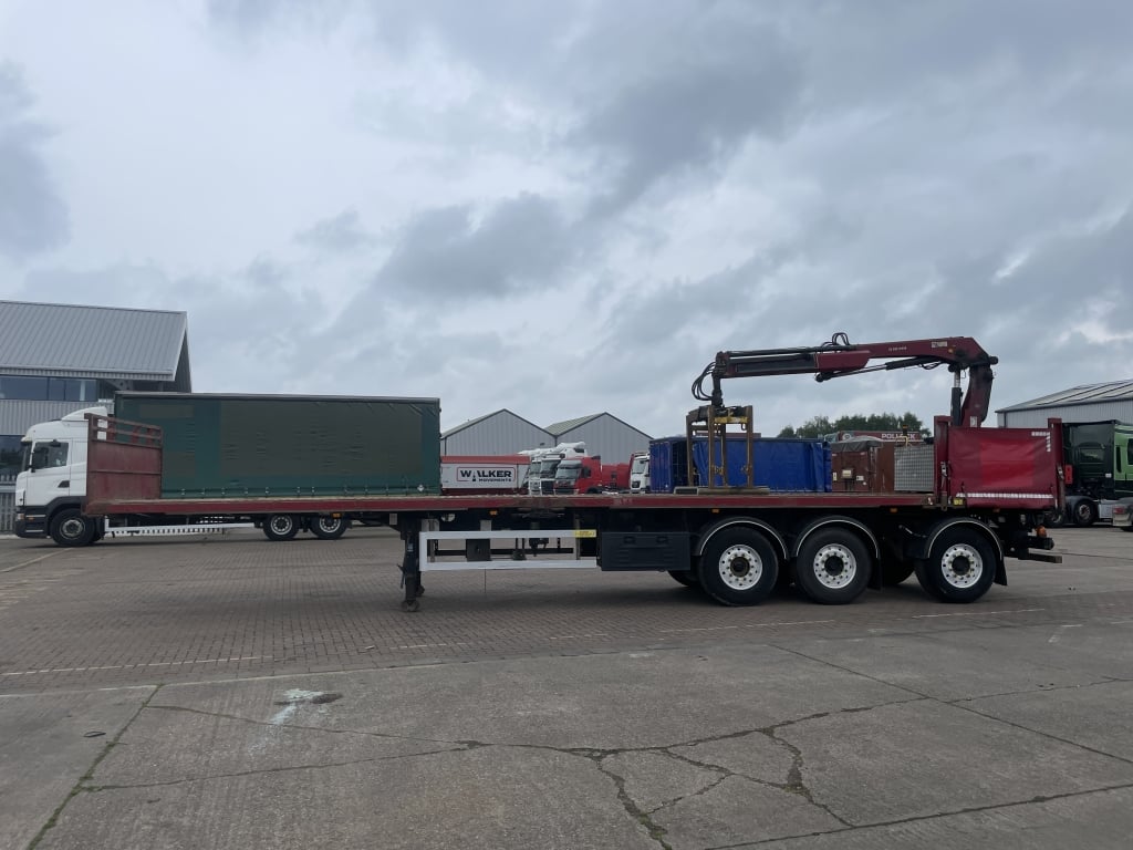 HGV Trailers for Sale | Used Truck Trailers - Walker Movements