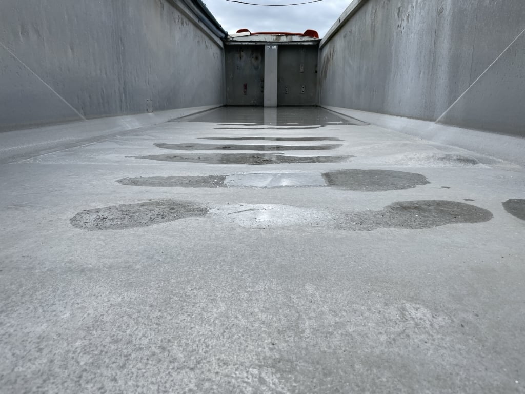 HGV Trailers for Sale | Used Truck Trailers - Walker Movements