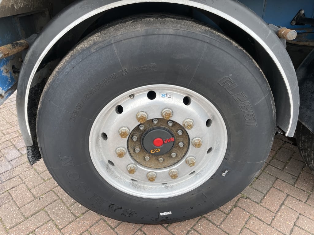 HGV Trailers for Sale | Used Truck Trailers - Walker Movements