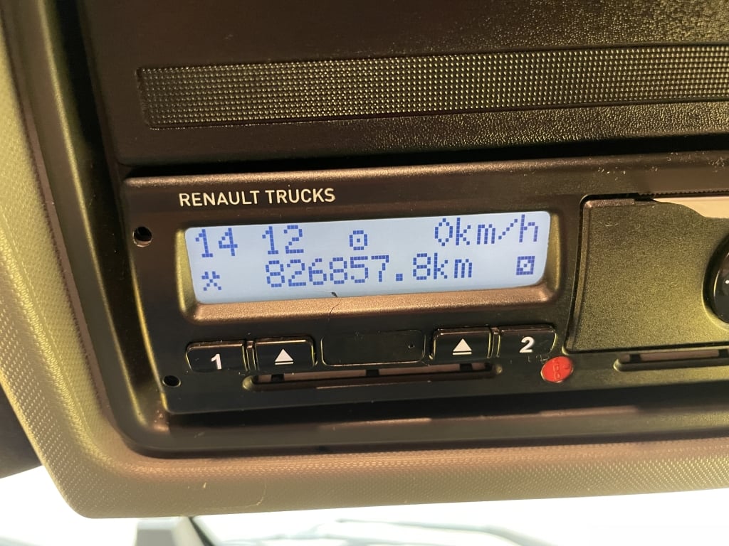 VOLVO FH 500 VERSION 4 GLOBETROTTER XL *EURO 6* 6X2 TRACTOR UNIT – 2015 – WA15 FFO - Walker ...