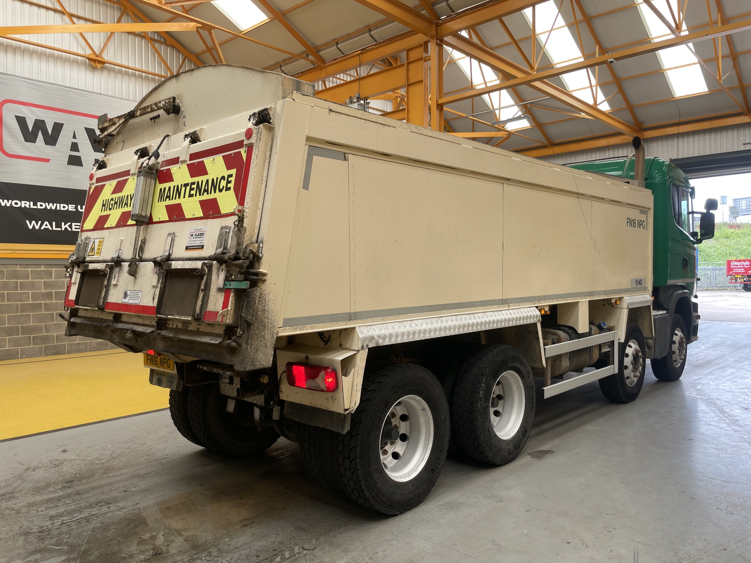 SCANIA G410 *EURO 6*, 8X4 ALUMINIUM INSULATED TIPPER – 2016 – FN16 NPG ...