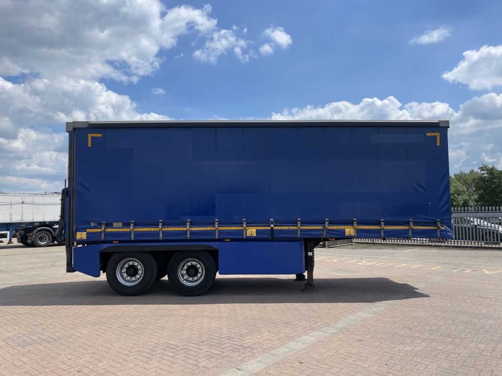 HGV Trailers for Sale | Used Truck Trailers - Walker Movements