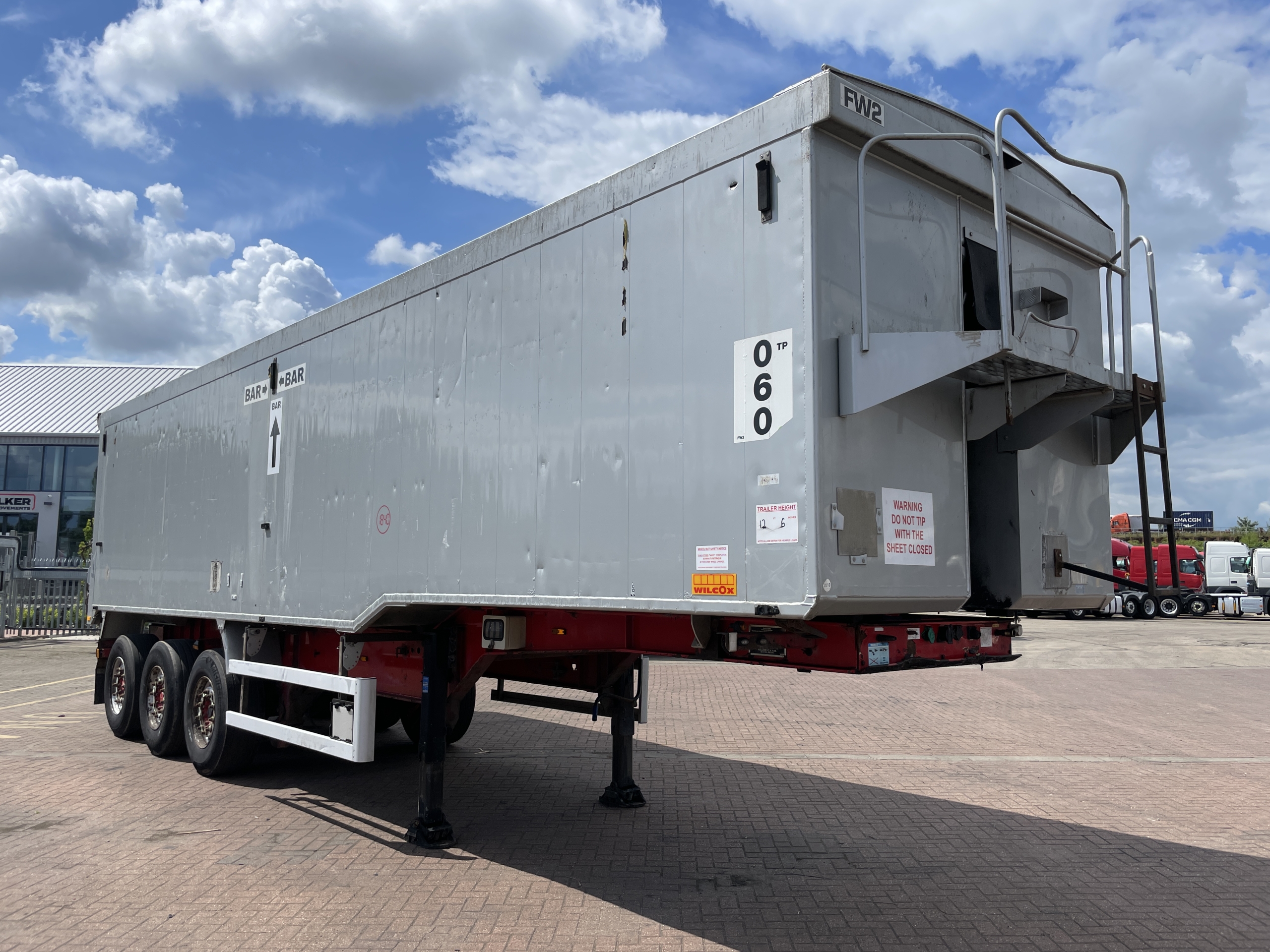 WILCOX 65 CU YD PLANK SIDED BULK TIPPING TRAILER - 2010 - C298544 ...