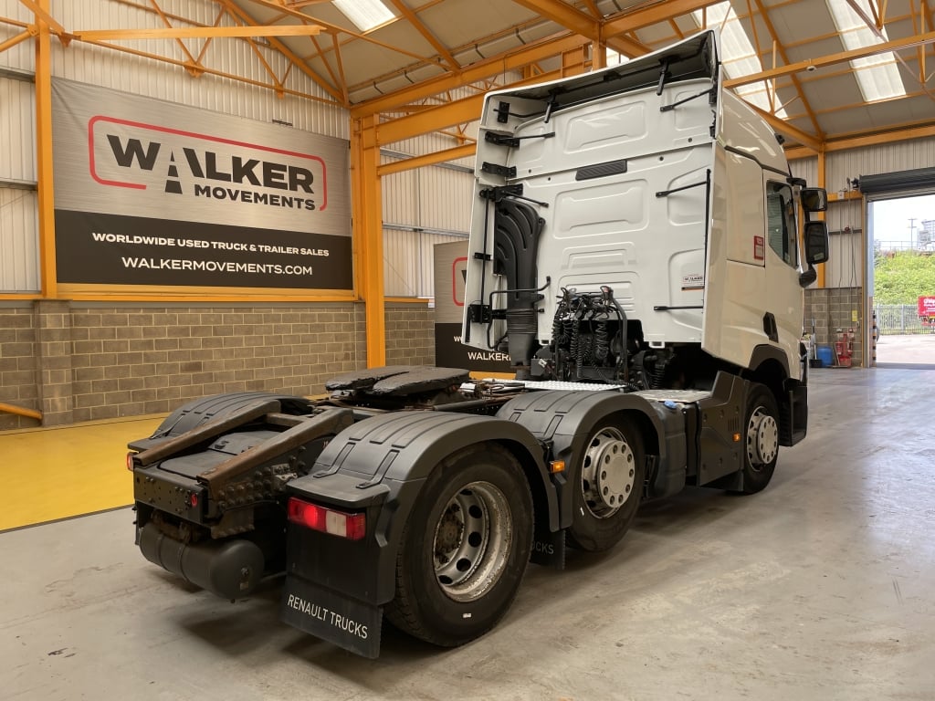 Used Tractor Units for Sale | Tractor Units for Sale UK - Walker Movements